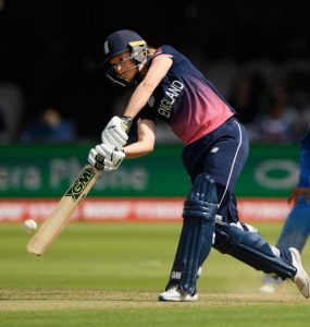 How does Cricket Scoring Work? - 4 Ways to Score Runs - Its Only Cricket