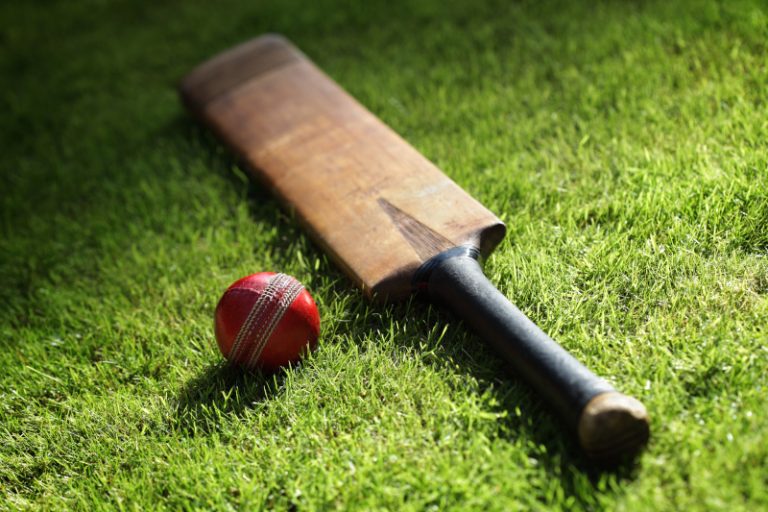 History of Cricket Bats: How Cricket Bats Evolved Over Centuries