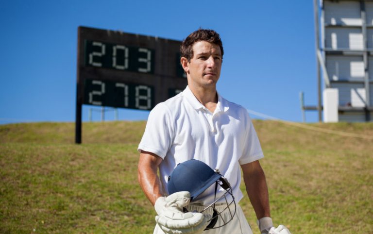 How to Measure Cricket Helmet Size? |itsonlycricket.com