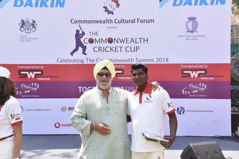 Best 12 Left Handed Bowlers of All Time - ItsOnlyCricket